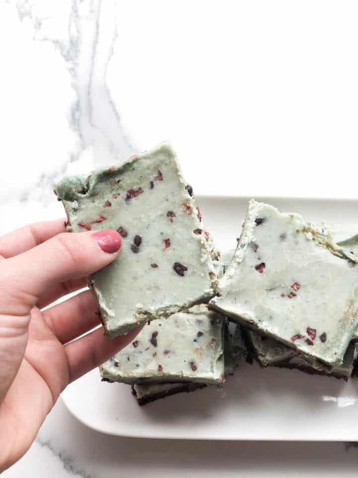 Mint Chocolate Chip Cookie Bars | Allianna's Kitchen