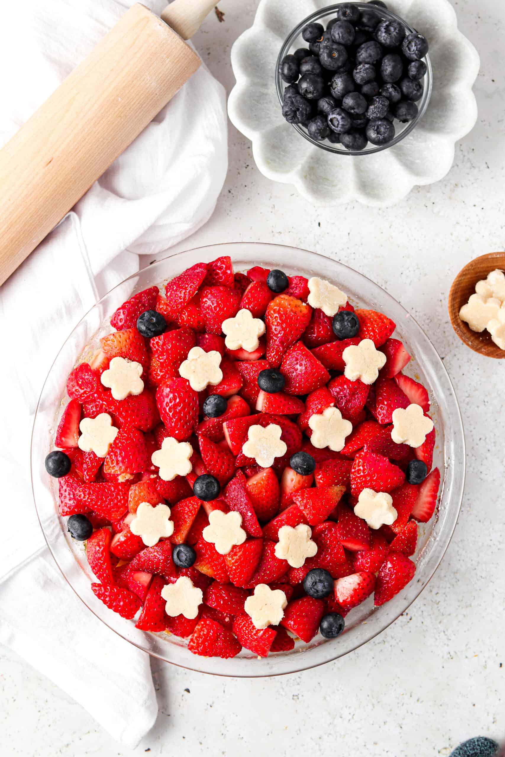 AIP Pie Crust With Berries (Paleo, Egg Free, Allergy Friendly ...