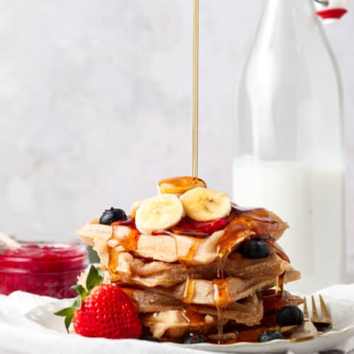 AIP Waffles (Egg Free, Paleo, Allergy Friendly) - Allianna's Kitchen