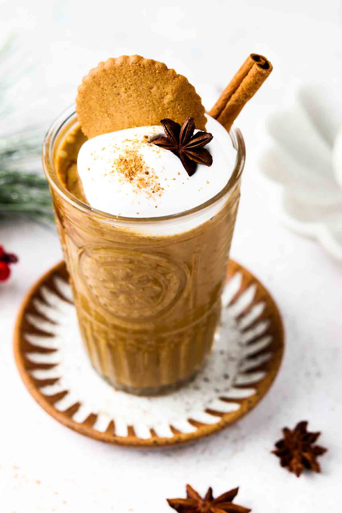 Gingerbread Smoothie (Dairy Free) - Allianna's Kitchen
